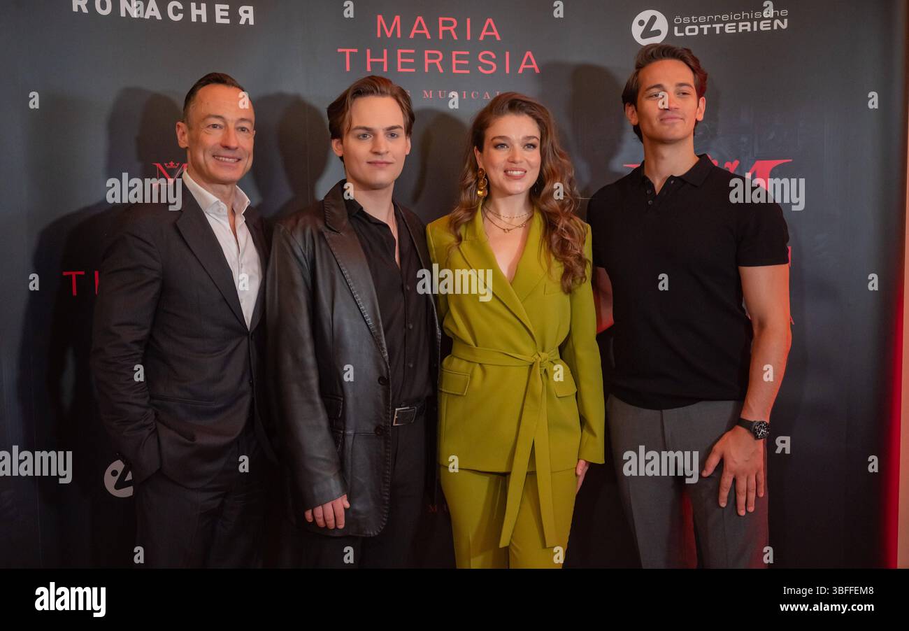 20250520 Cast und Stueckpraesentation von Maria Theresia - Das Musical ...