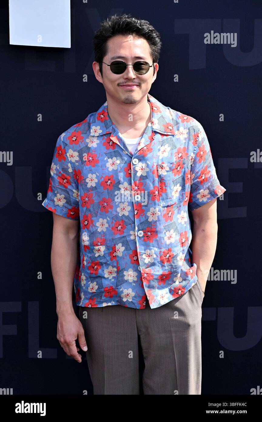 Steven Yeun beim Fan-Event Netflix Tudum 2025: The Live Event im Kia ...