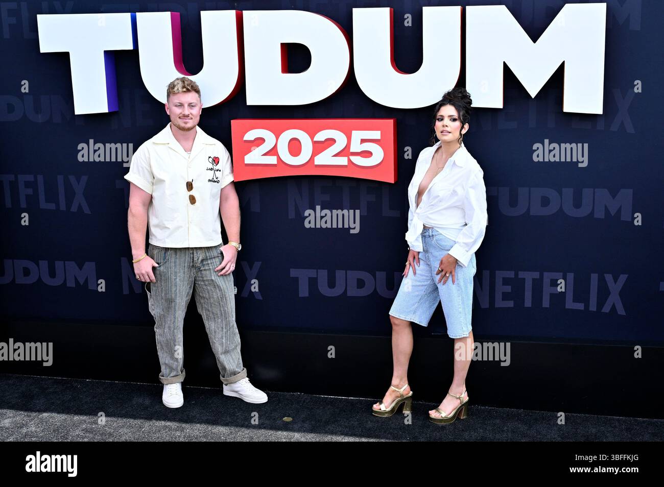 Johnny McIntyre und Amy Cortes Lopez beim Fan-Event 'Netflix Tudum 2025 ...