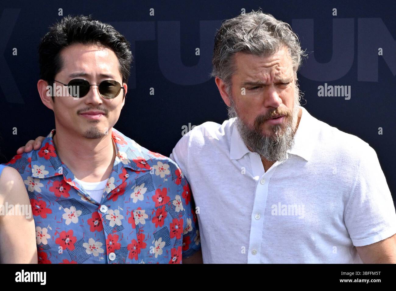 Steven Yeun und Matt Damon beim Fan-Event 'Netflix Tudum 2025: The Live ...