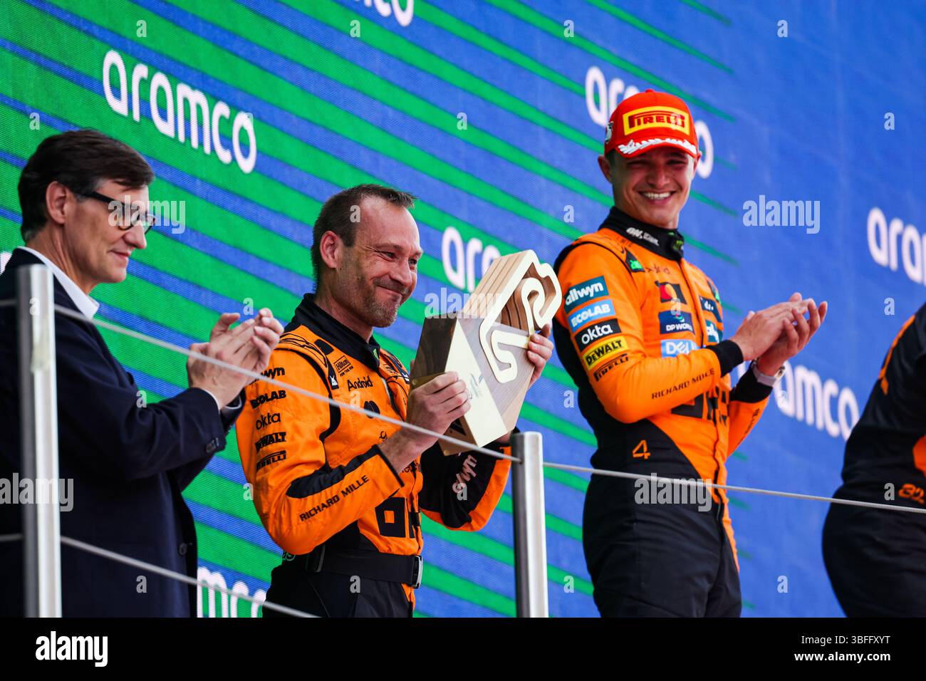 McLaren F1 Team chief mechanic on the podium during the Formula 1 ...
