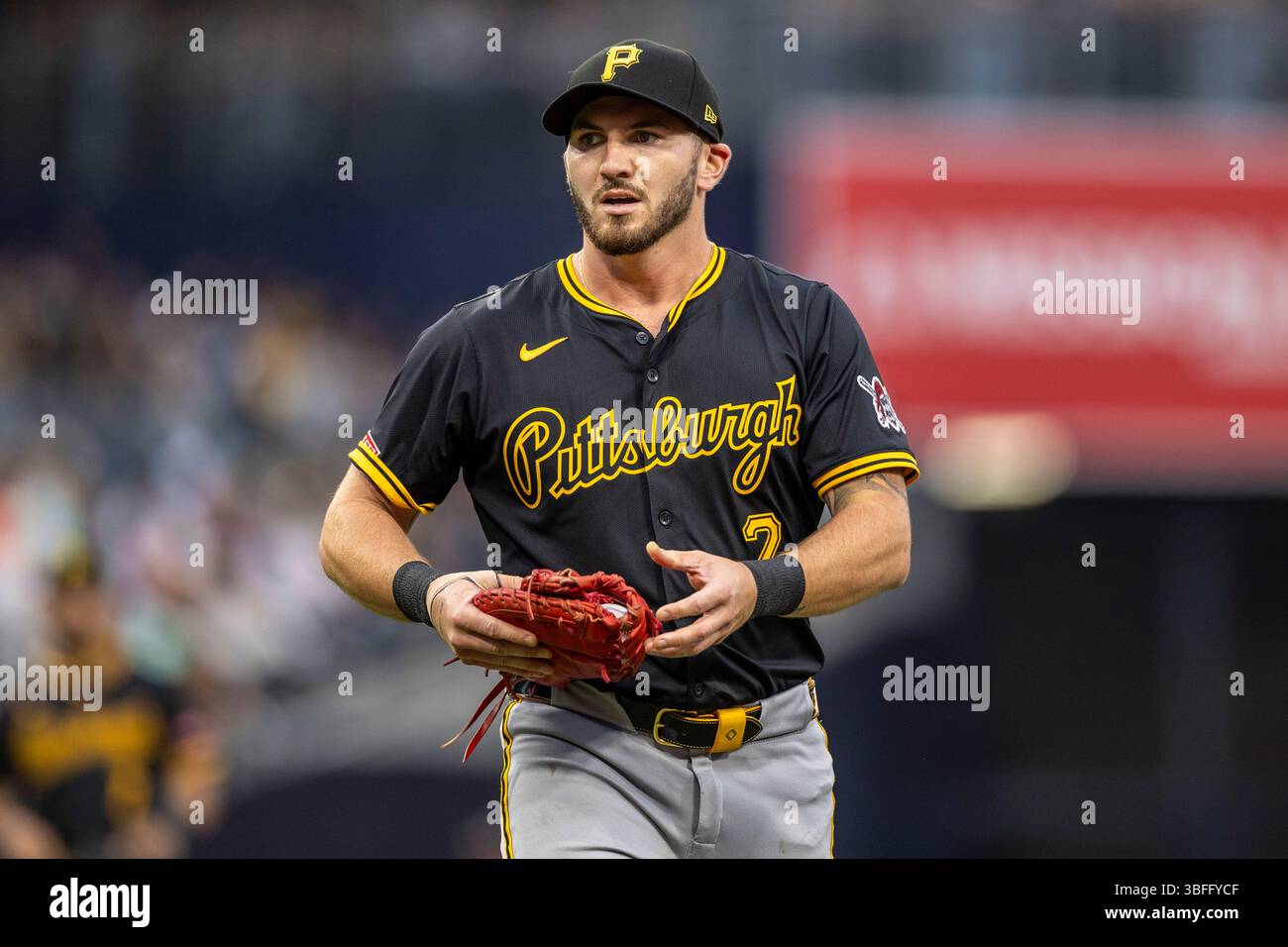 Pittsburgh Pirates first baseman Spencer Horwitz takes to the field at ...