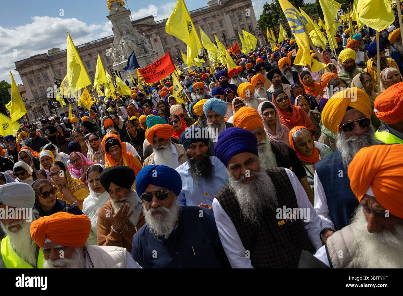 British Sikhs march along the Mall during the rally. Thousands of ...
