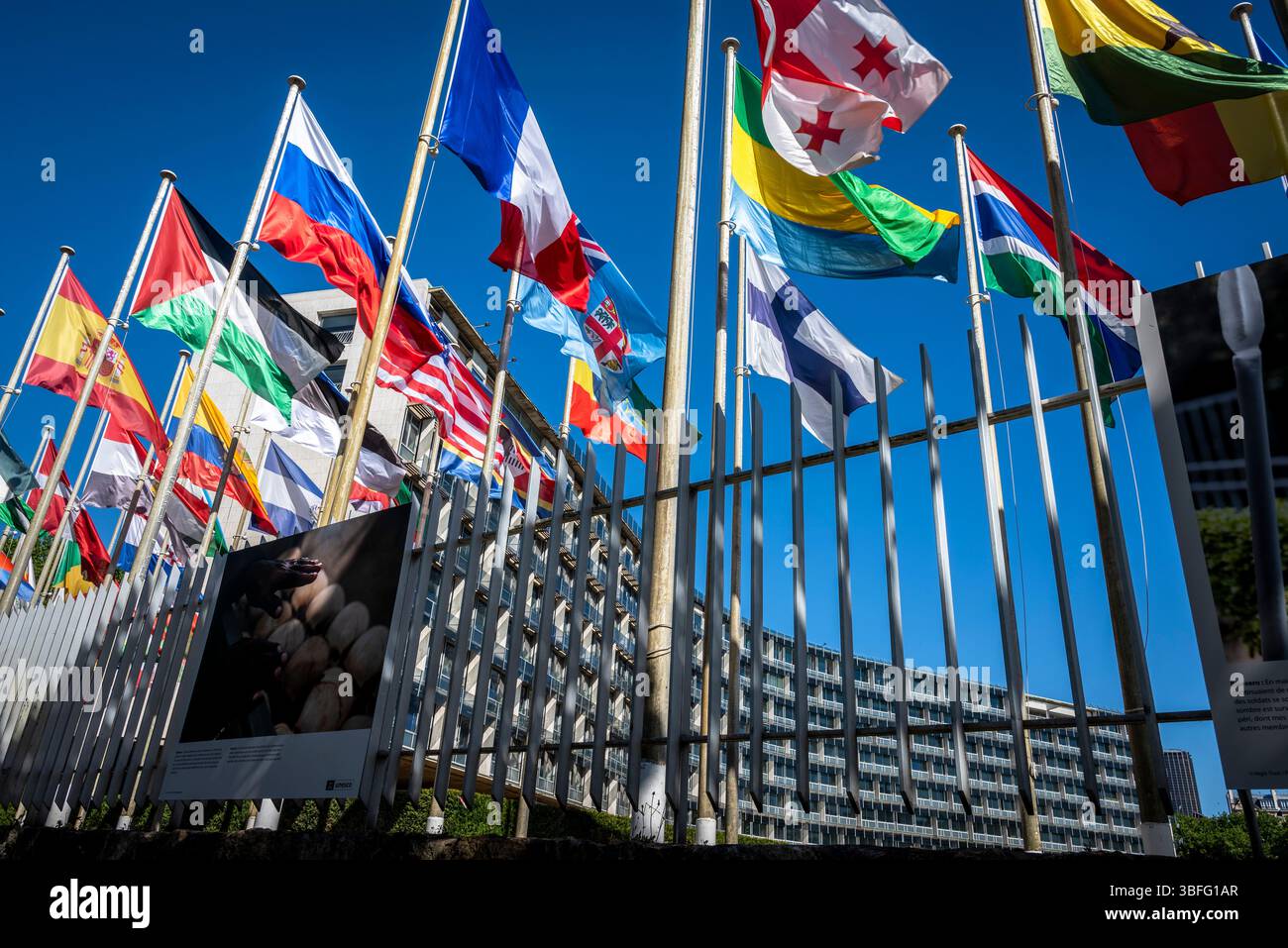 UNESCO Headquarters, or Maison de l'UNESCO, at number 7 Place de ...