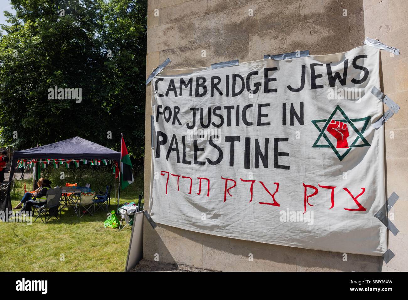 Cambridge, UK. 01 JUN, 2025. "Cambridge jews for justice in palestine ...