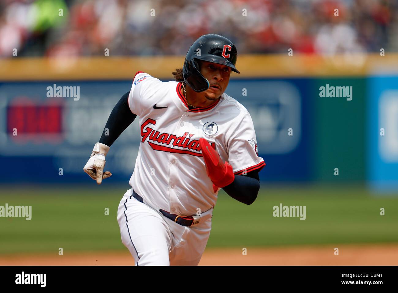 Cleveland, Ohio, USA. 1st June, 2025. Cleveland Guardians catcher Bo ...