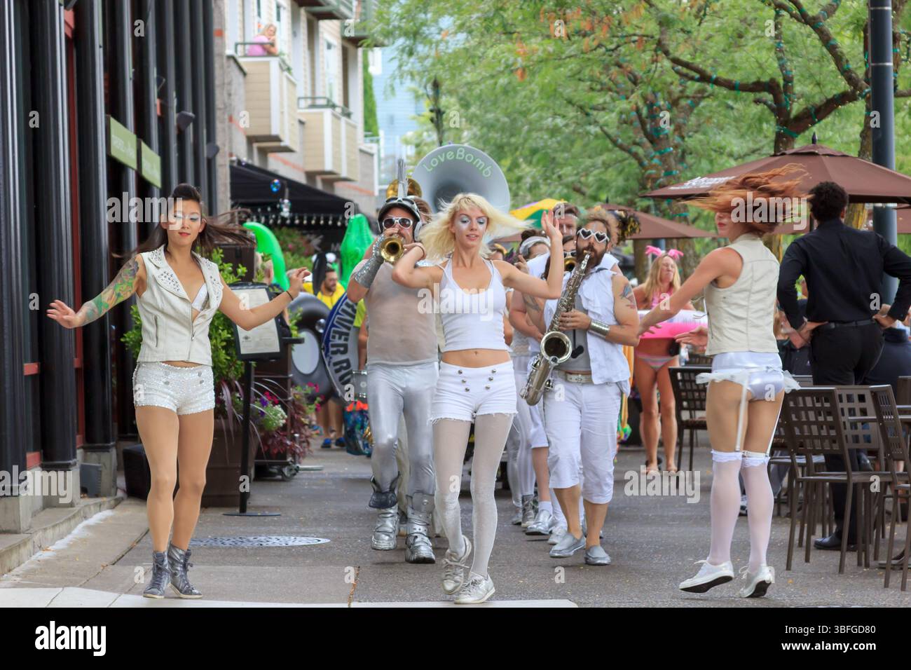 The Big Float, Portland, Oregon - July 26th 2015: Performers in white ...