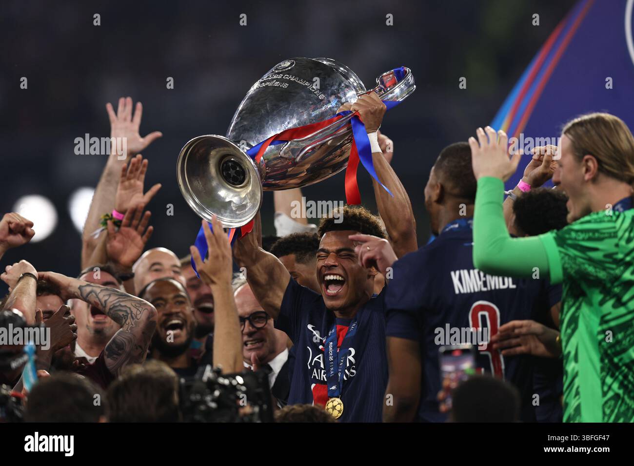 Desire doue hi-res stock photography and images - Alamy