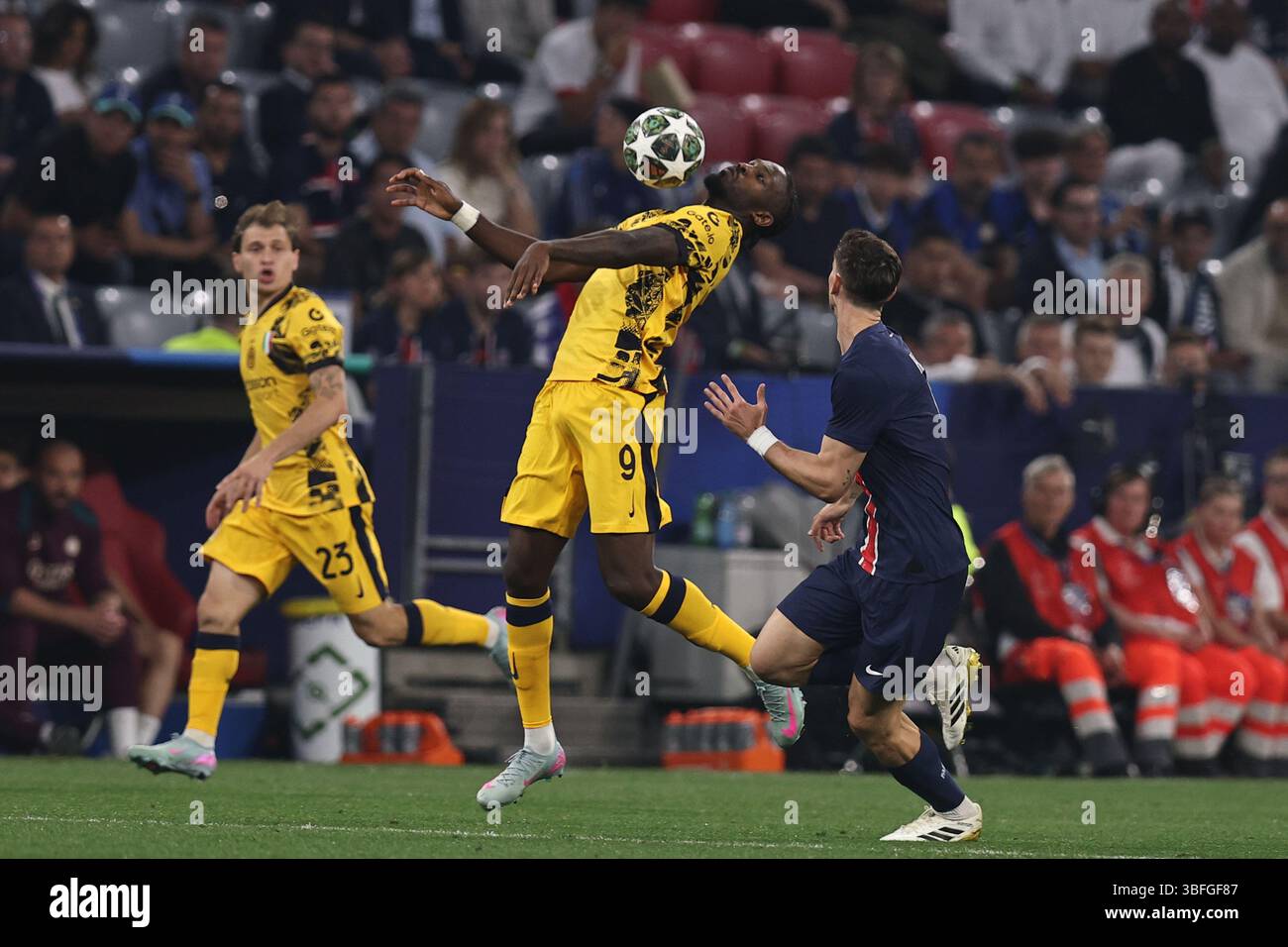Marcus Thuram(Inter)Fabian Ruiz (Psg) during the Final UEFA Champions ...