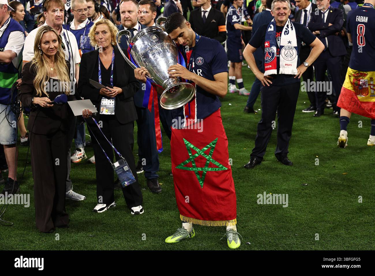 Achraf Hakimi (Psg) during the Final UEFA Champions League 2024-2025 match between Psg 5-0 Inter ...