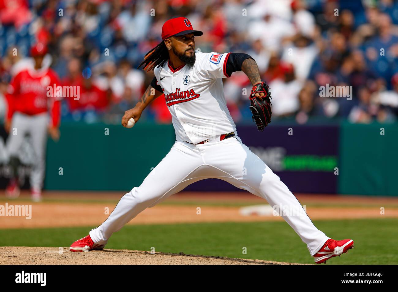 Cleveland, Ohio, USA. 1st June, 2025. Cleveland Guardians pitcher ...