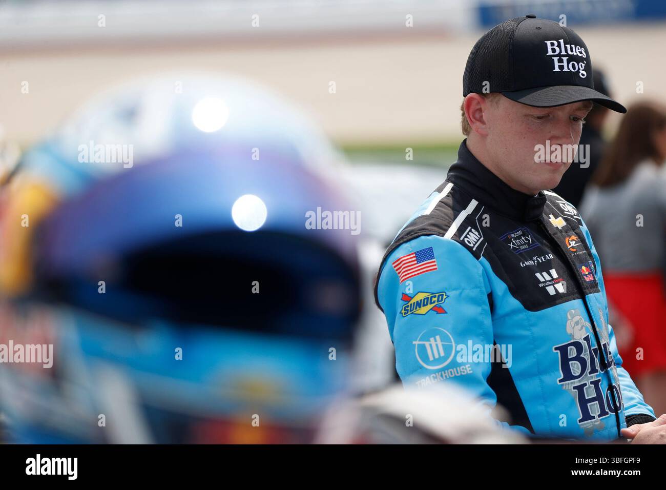 NASHVILLE, TN - MAY 31: Connor Zilisch (#88 JR Motorsports Blues Hog ...