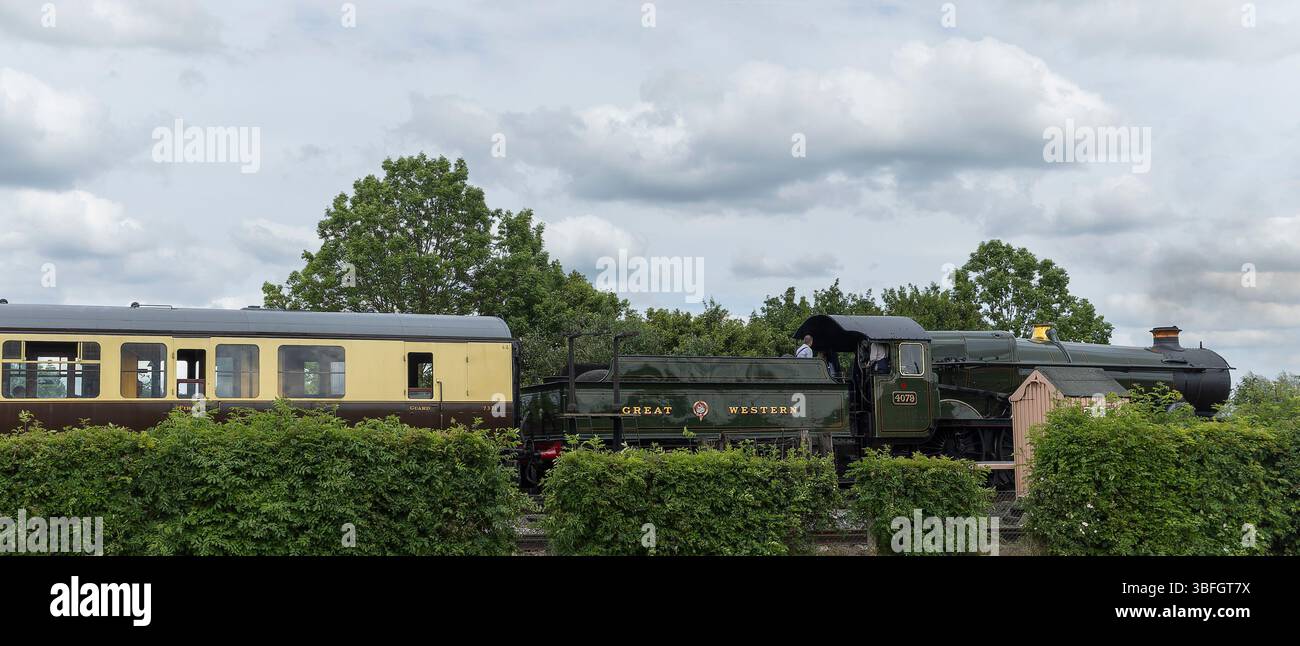 Pendennis Castle Steam Locomotive Stock Photo - Alamy