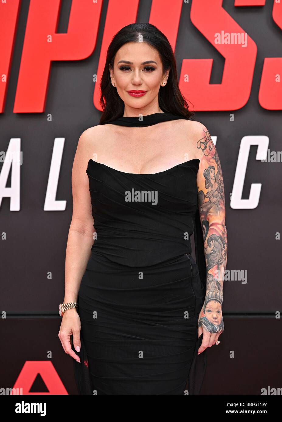 Jenni "JWOWW" Farley attends the "Mission: Impossible - The Final ...