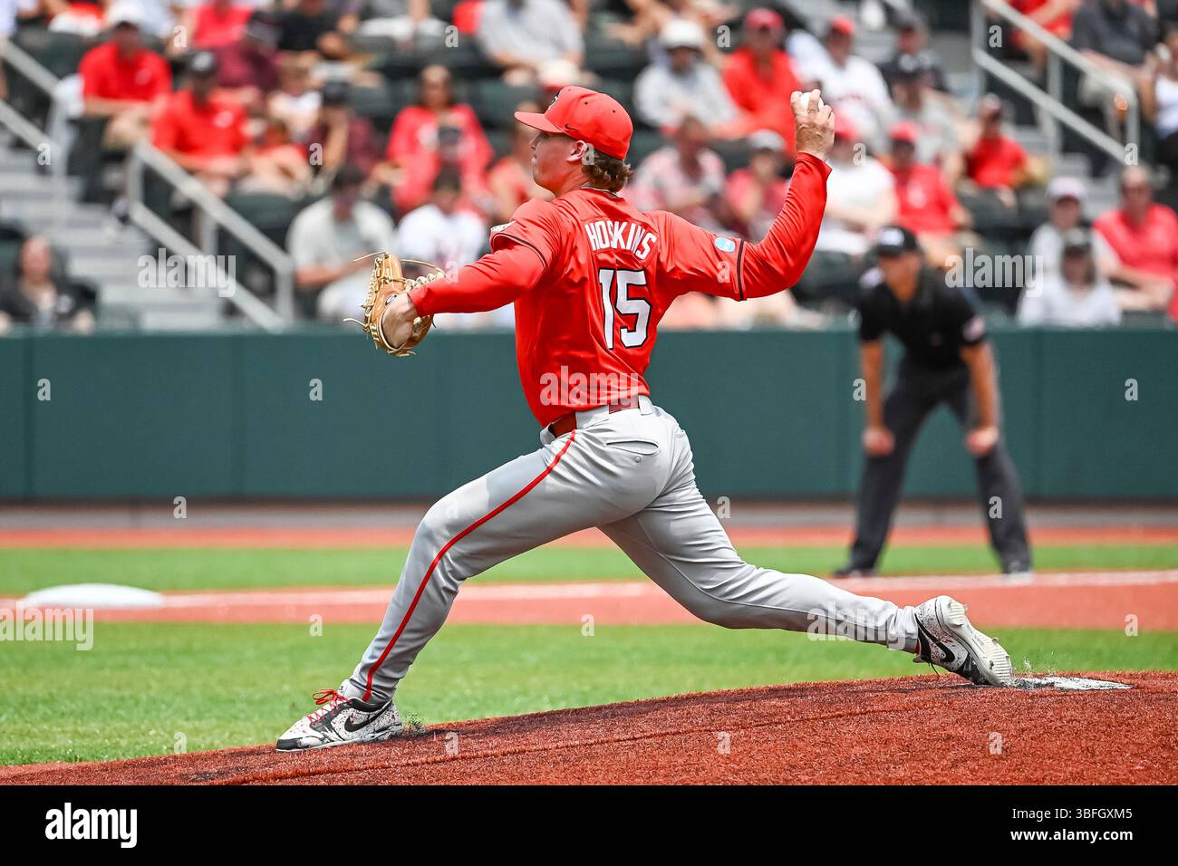 ATHENS, GA - JUNE 01: Georgia pitcher Matthew Hoskins (15) pitching in ...