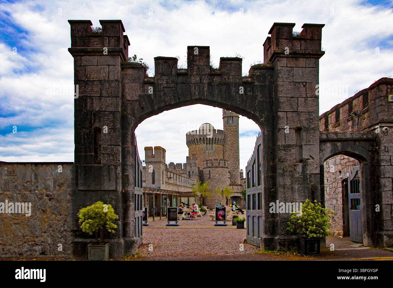 Blackrock castle in cork ireland hi-res stock photography and images - Alamy