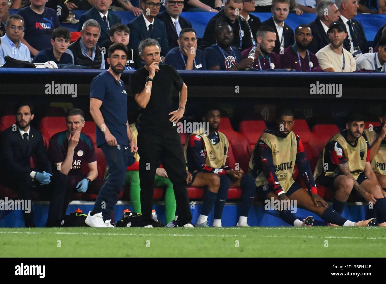 Paris Saint Germain trainer Luis Enrique, reacts during Champions ...