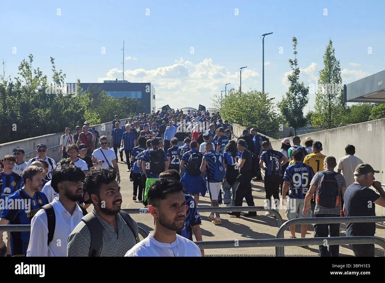 Inter fans during Champions League final Paris Saint Germain-Inter at ...