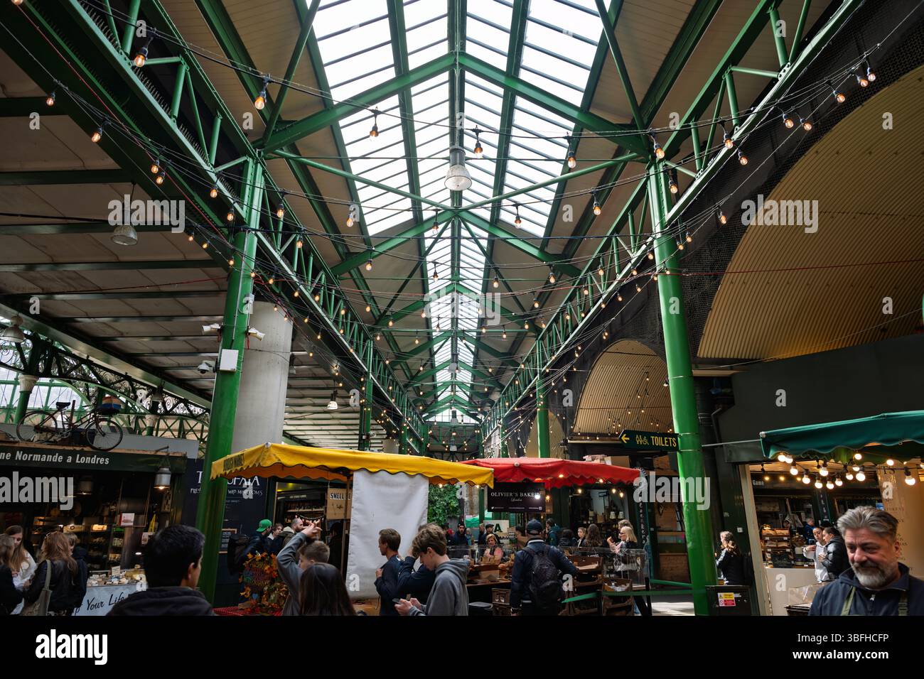 Roof borough market in london hi-res stock photography and images - Alamy