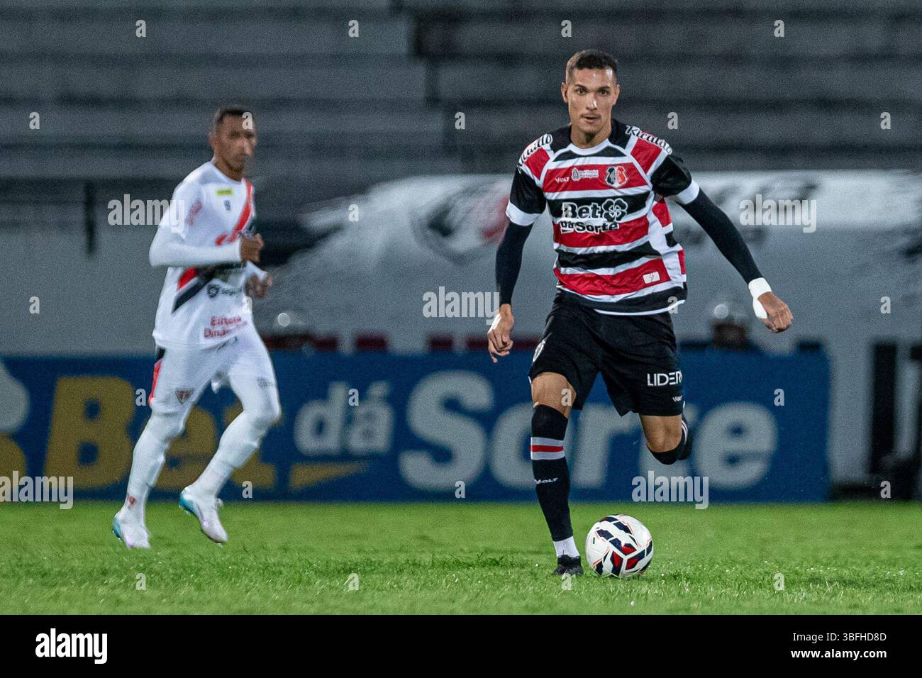 PE - RECIFE - 06/01/2025 - BRAZILIAN D 2025, SANTA CRUZ x FERROVIARIO - Matheus Vinicius player ...