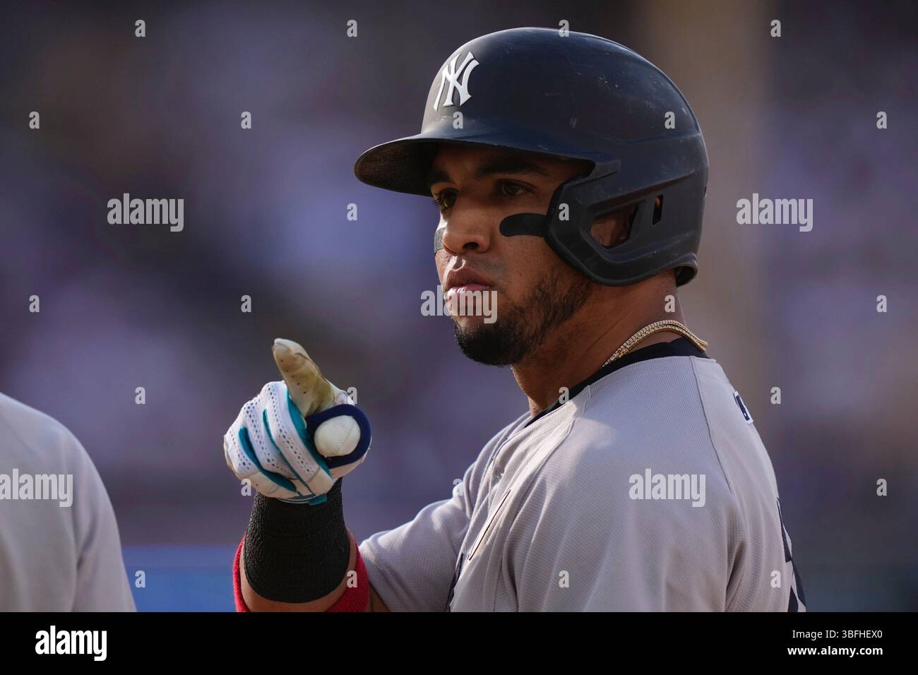 New York Yankees' Oswald Peraza gestures toward his dugout after ...