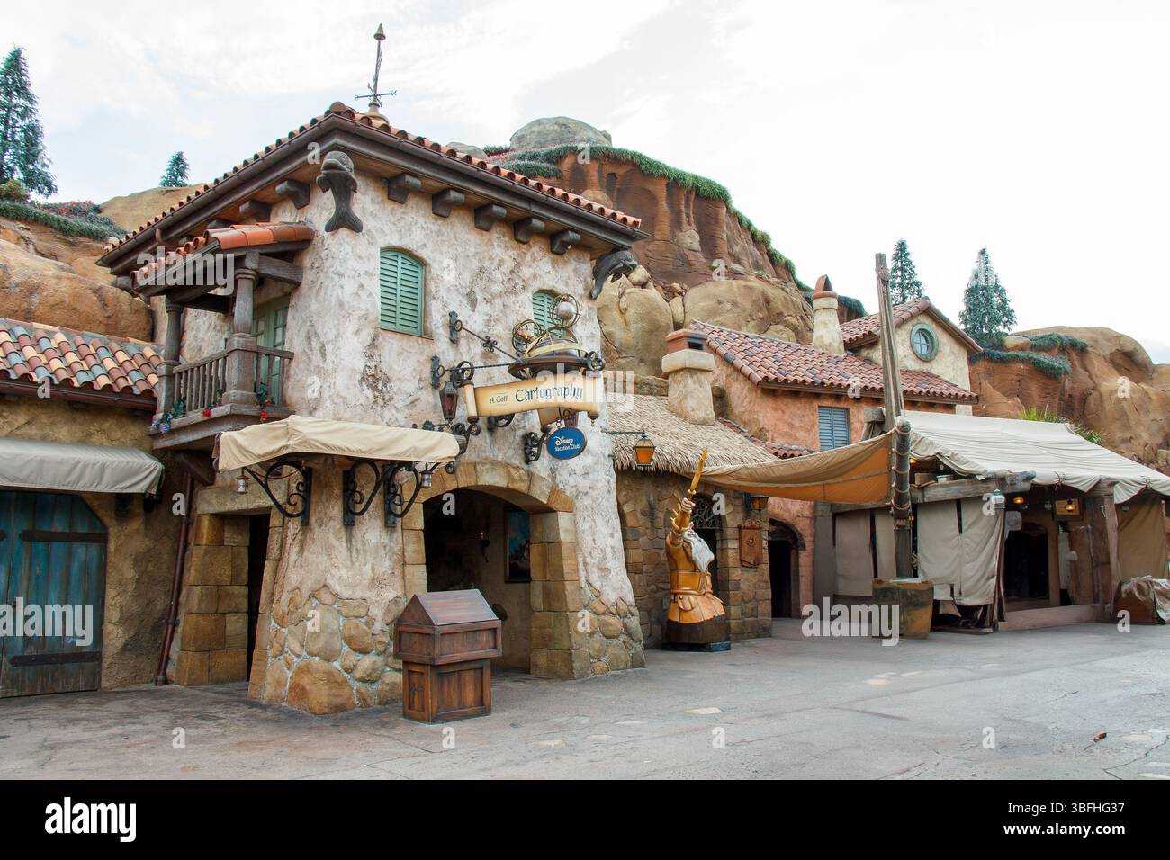 The Ariel Little Mermaid grotto in Fantasyland, Magic Kingdom ...