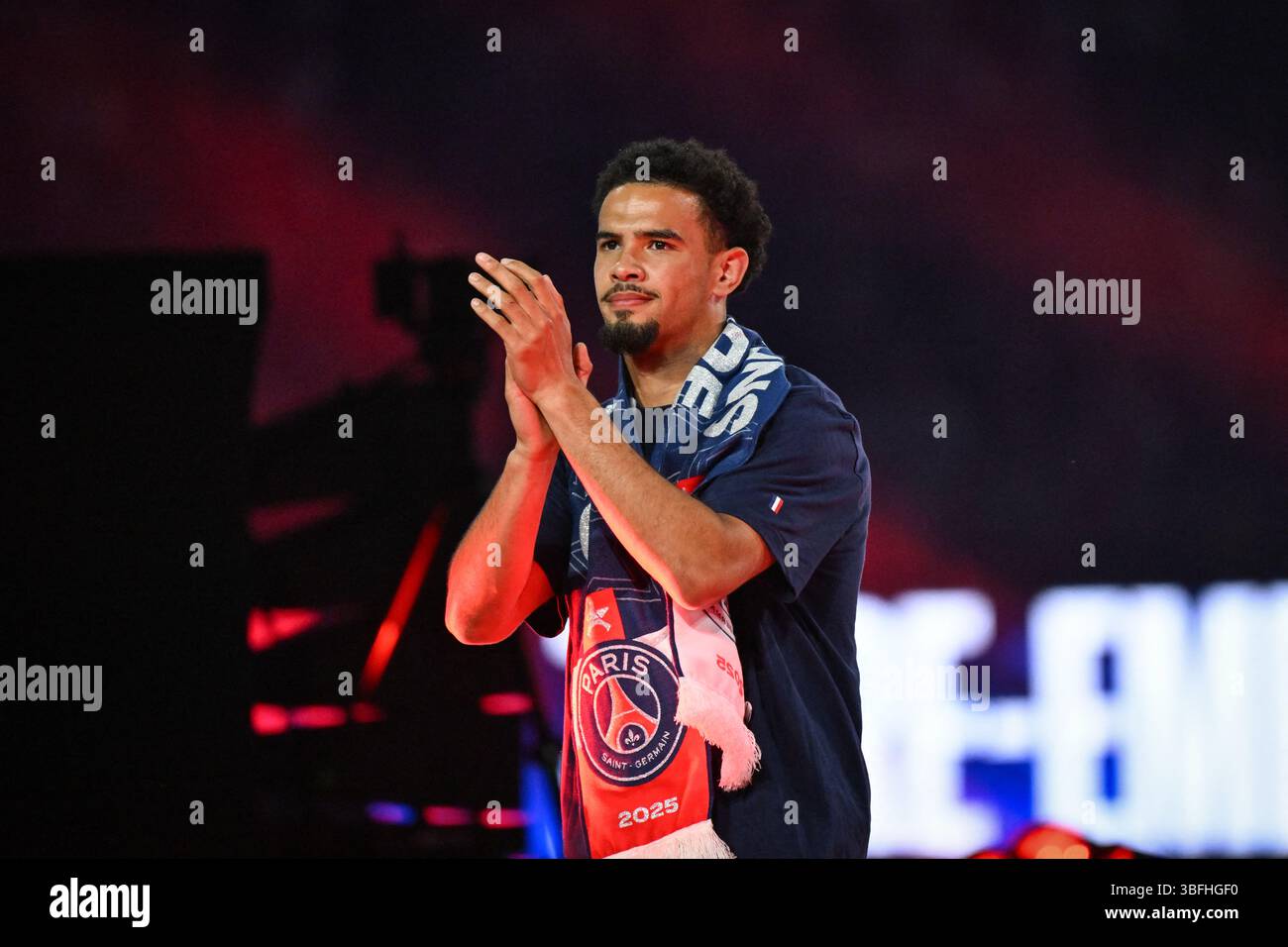 Paris Saint-Germain’s midfielder Warren Zaire-Emery arrives as Paris ...