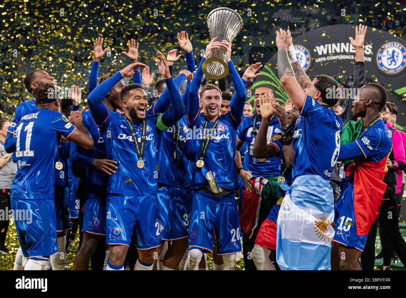 Wroclaw, Poland. 28th May, 2025. Reece James (L), Cole Palmer (C), Enzo ...