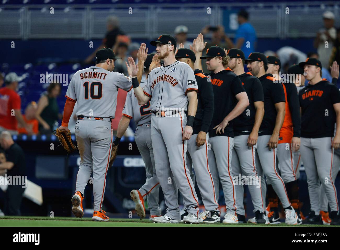 MIAMI, FL - JUNE 01: San Francisco Giants celebrate the game win ...