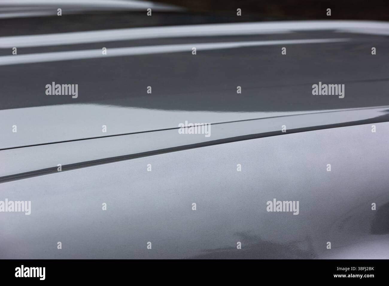 Shiny gray bonnet of a classic car - pattern Stock Photo - Alamy