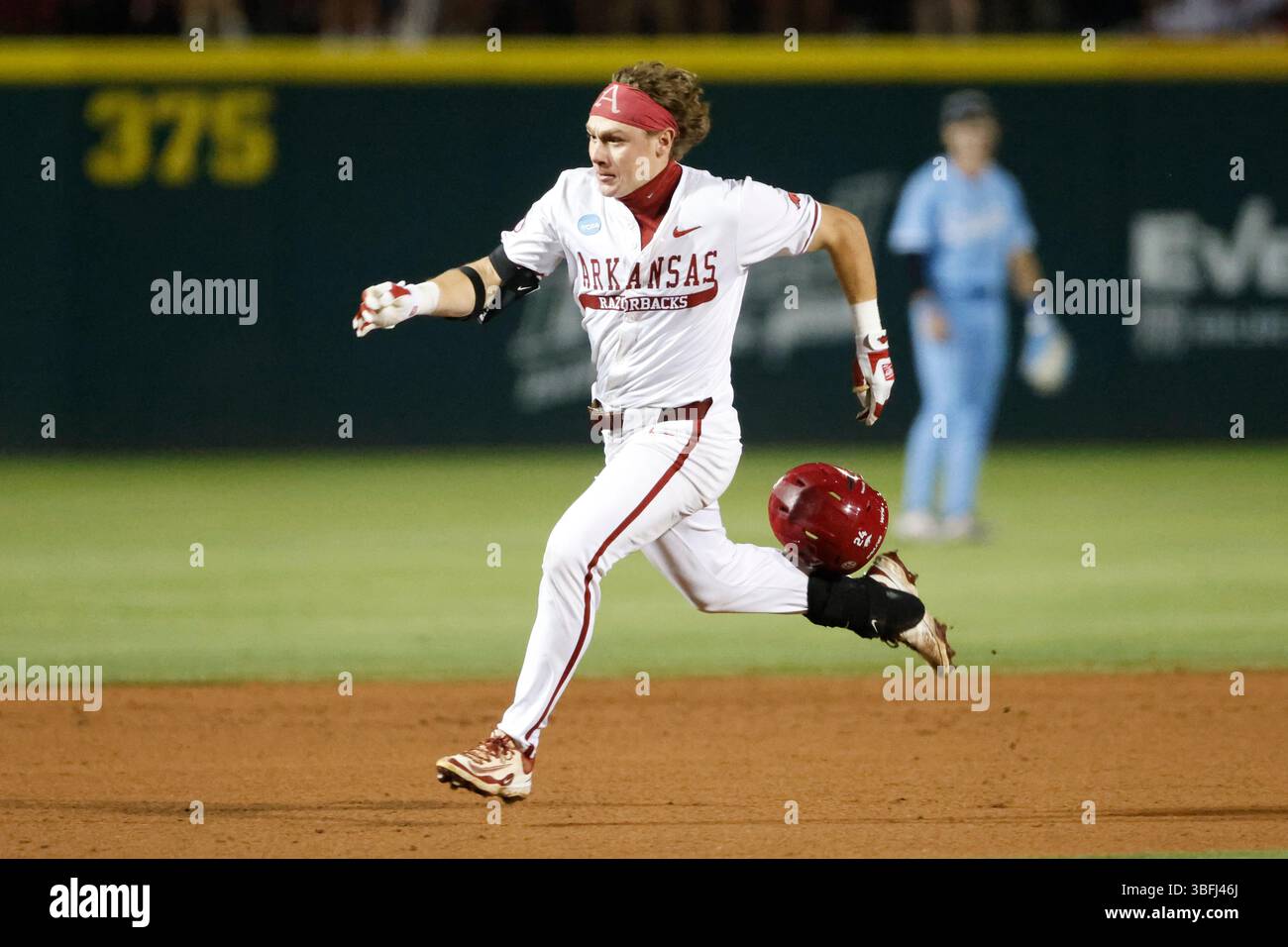 FAYETTEVILLE, AR - JUNE 01: Arkansas Razorbacks outfielder Charles ...