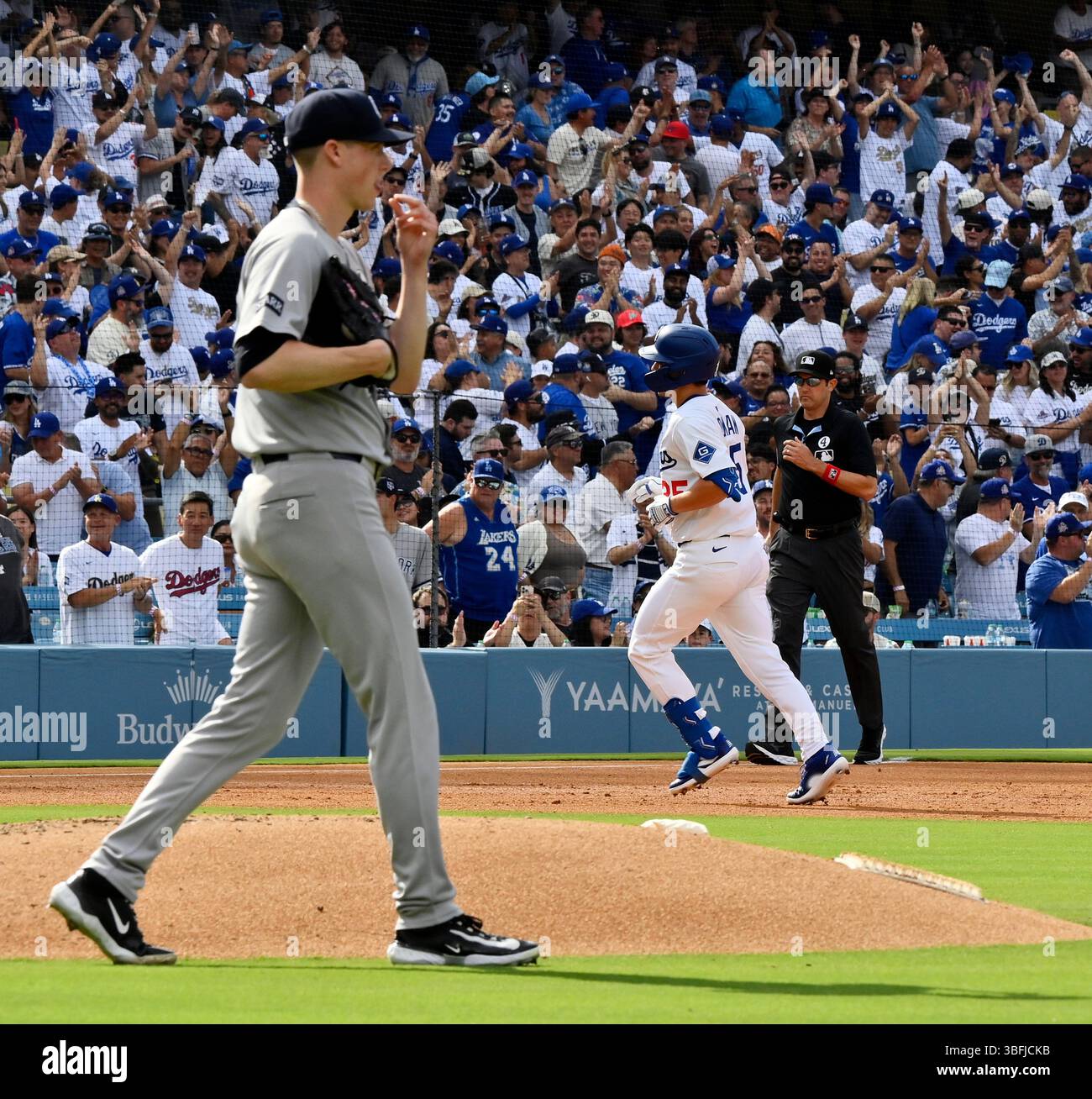 Los Angeles, United States. 01st June, 2025. Los Angeles Dodgers center ...