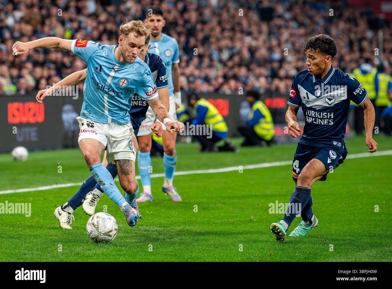 Melbourne, Australia. 31st May, 2025. Nathaniel Atkinson (left) of ...