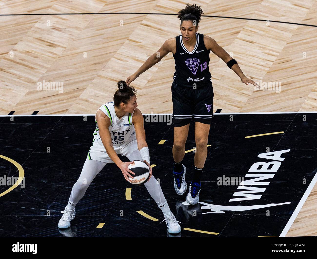 Lynx pass hi-res stock photography and images - Alamy