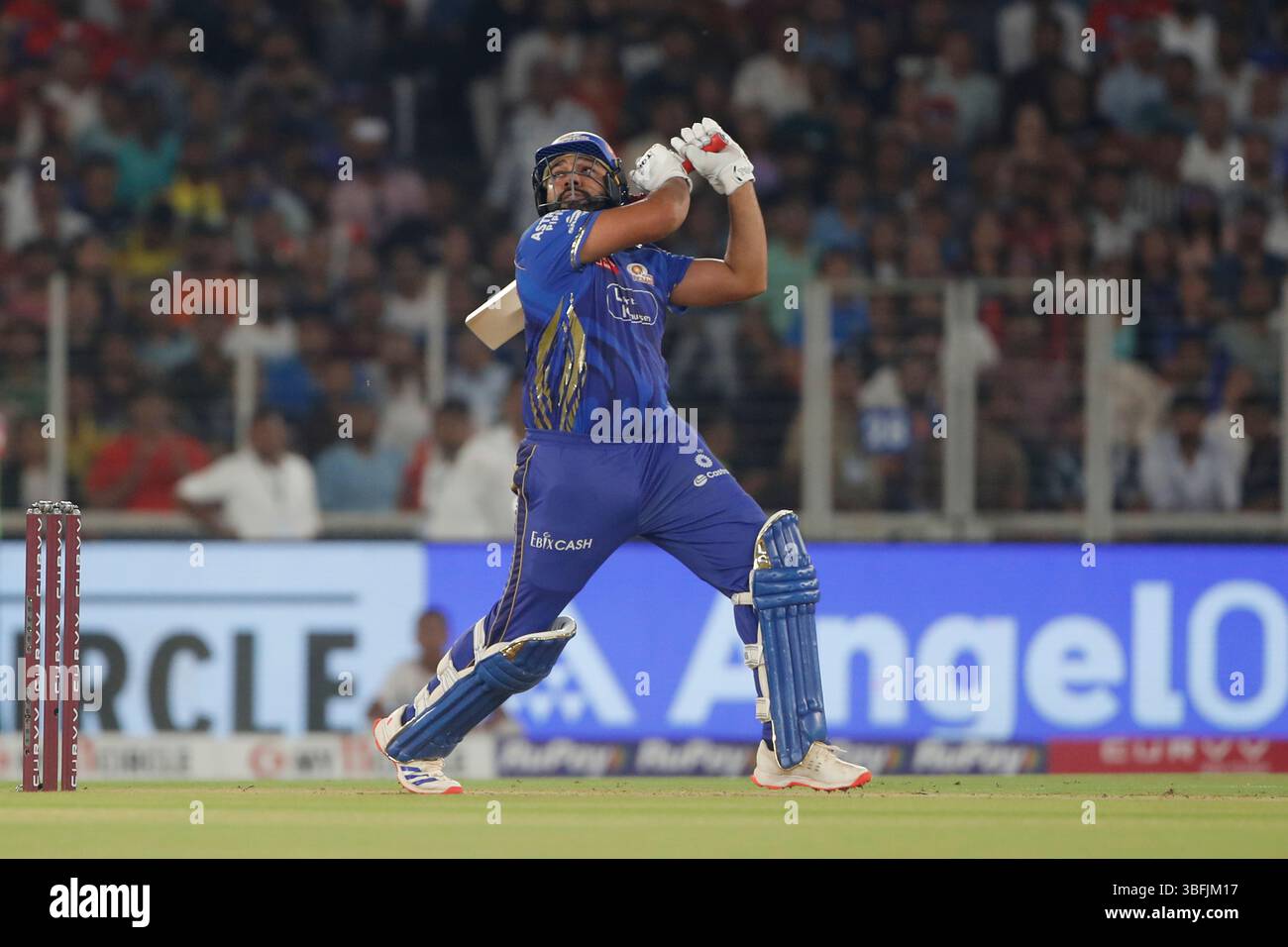 Rohit sharma ipl 2025 hi-res stock photography and images - Alamy