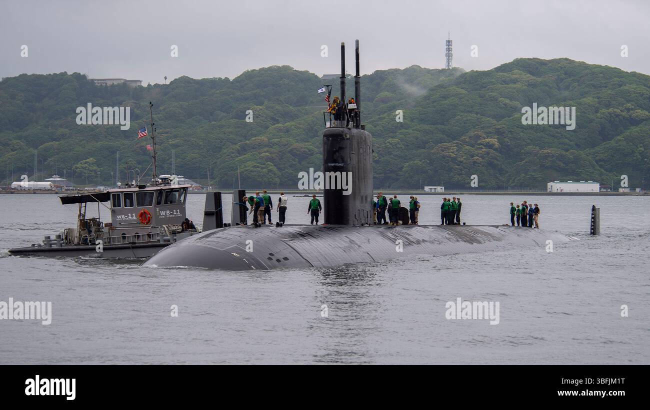 SASEBO, Japan (May 17, 2025) – The Los Angeles-class fast-attack ...