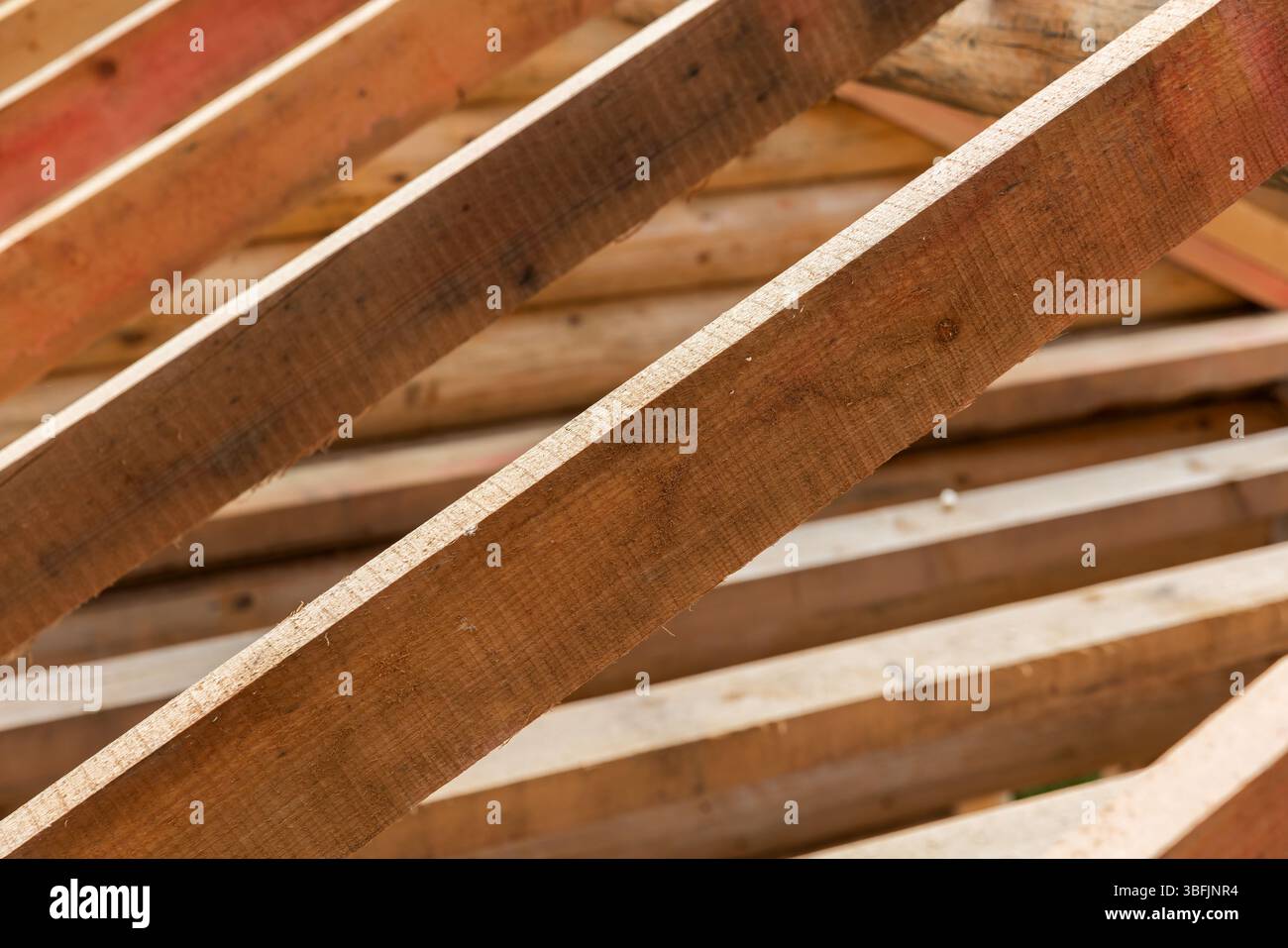 Angled beams forming hi-res stock photography and images - Alamy