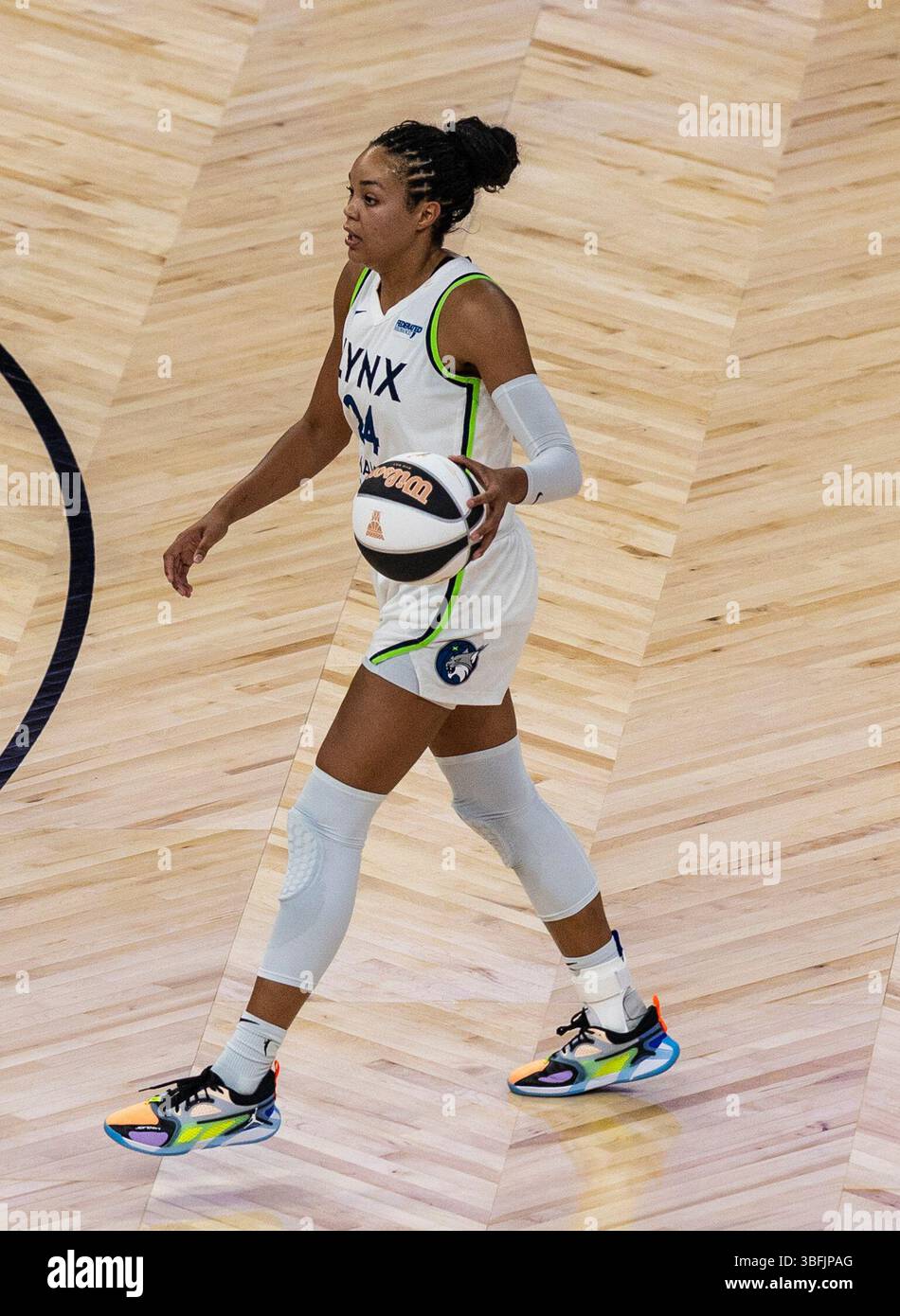 June 01 2025 San Francisco CA, U.S.A. Lynx forward Napheesa Collier (24 ...