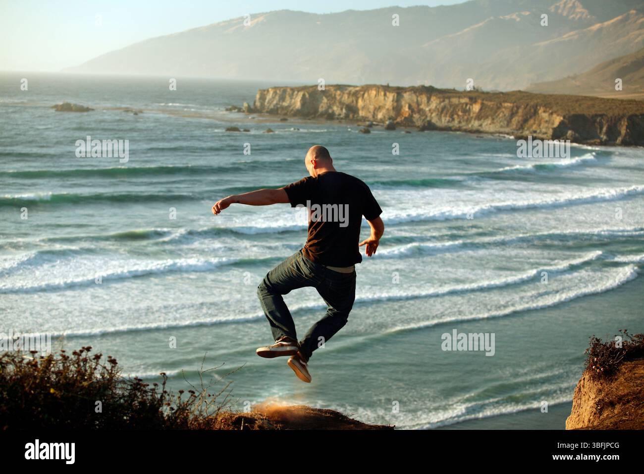 Click of heels hi-res stock photography and images - Alamy