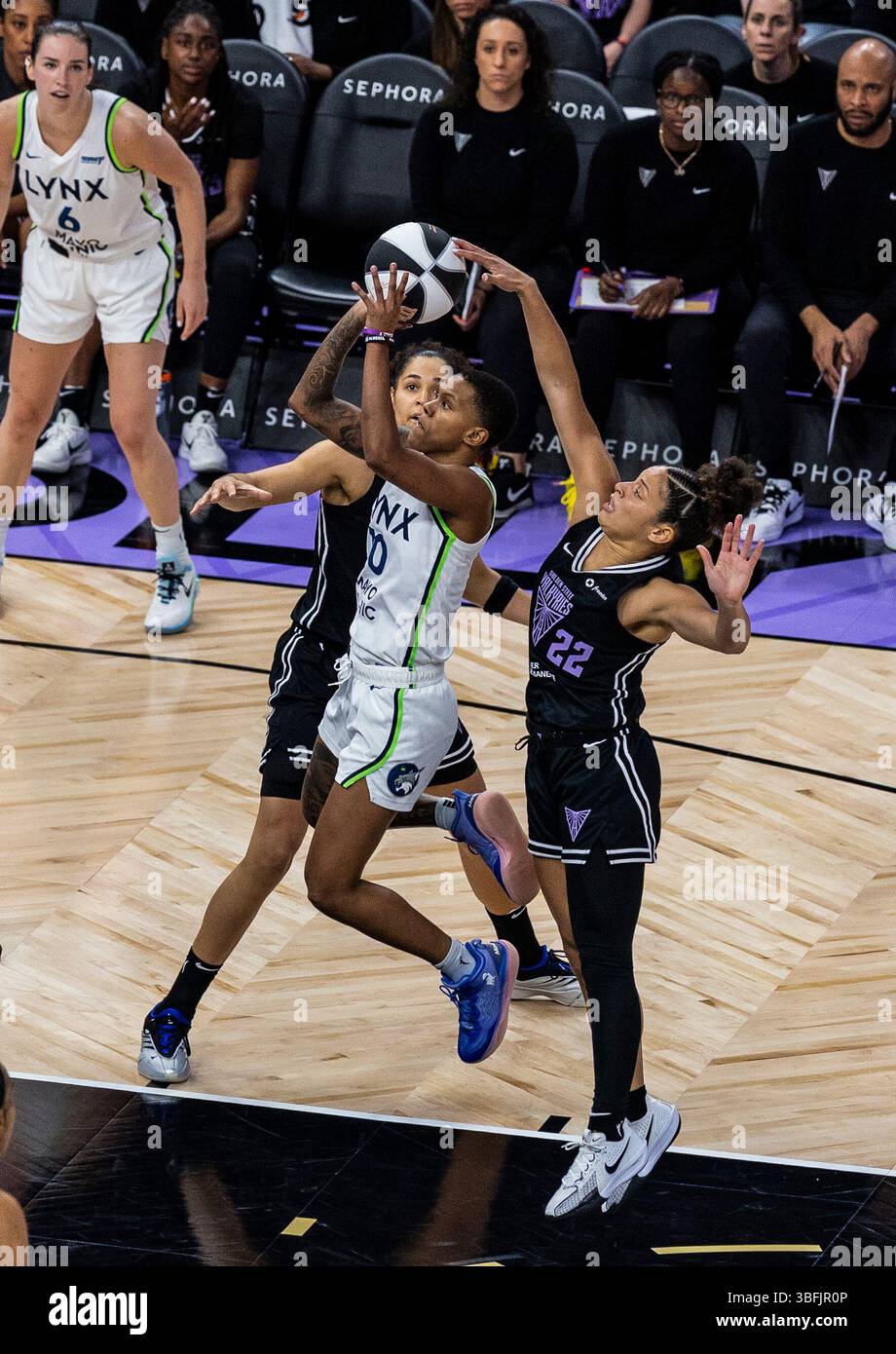 June 01 2025 San Francisco CA, U.S.A. Lynx guard Courtney Williams (10 ...