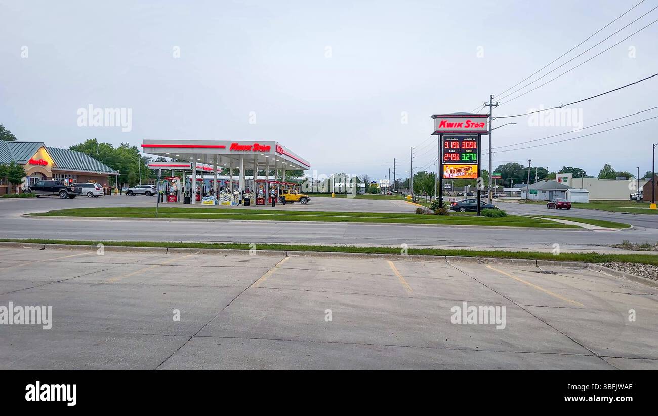 Kwik Star Laden und Tankstelle. Hampton, Iowa, USA, Vereinigte Staaten ...
