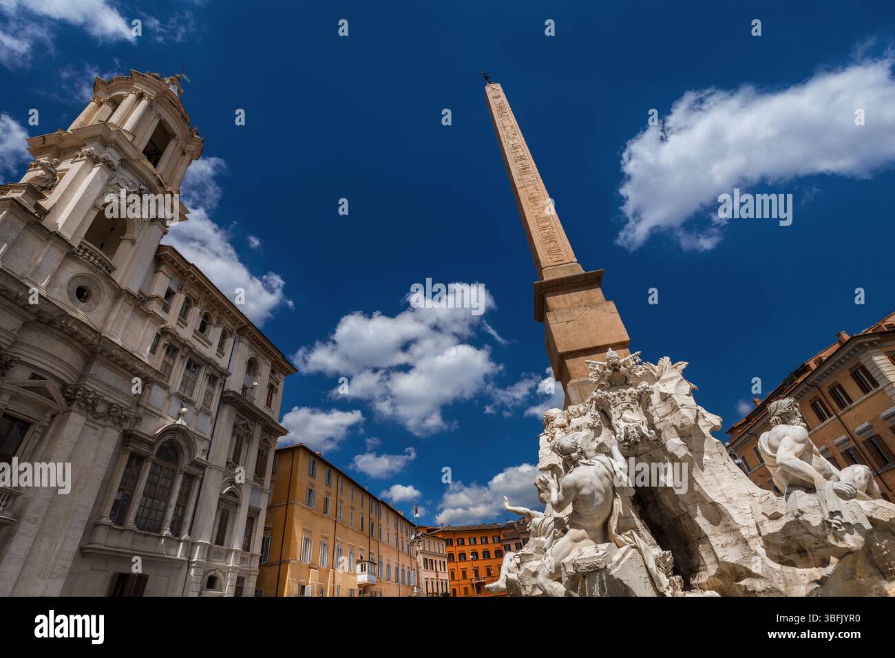 Baroque art in Rome. The wonderful Fountain of the Four Rivers in ...