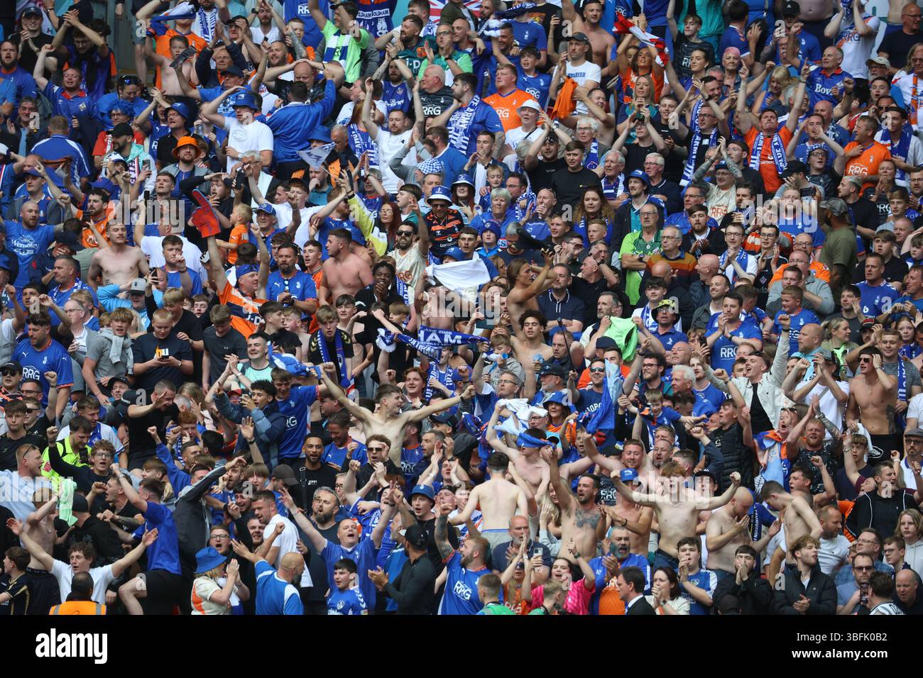 London, UK. 30th July, 2025. Oldham Athletic Fans during National ...