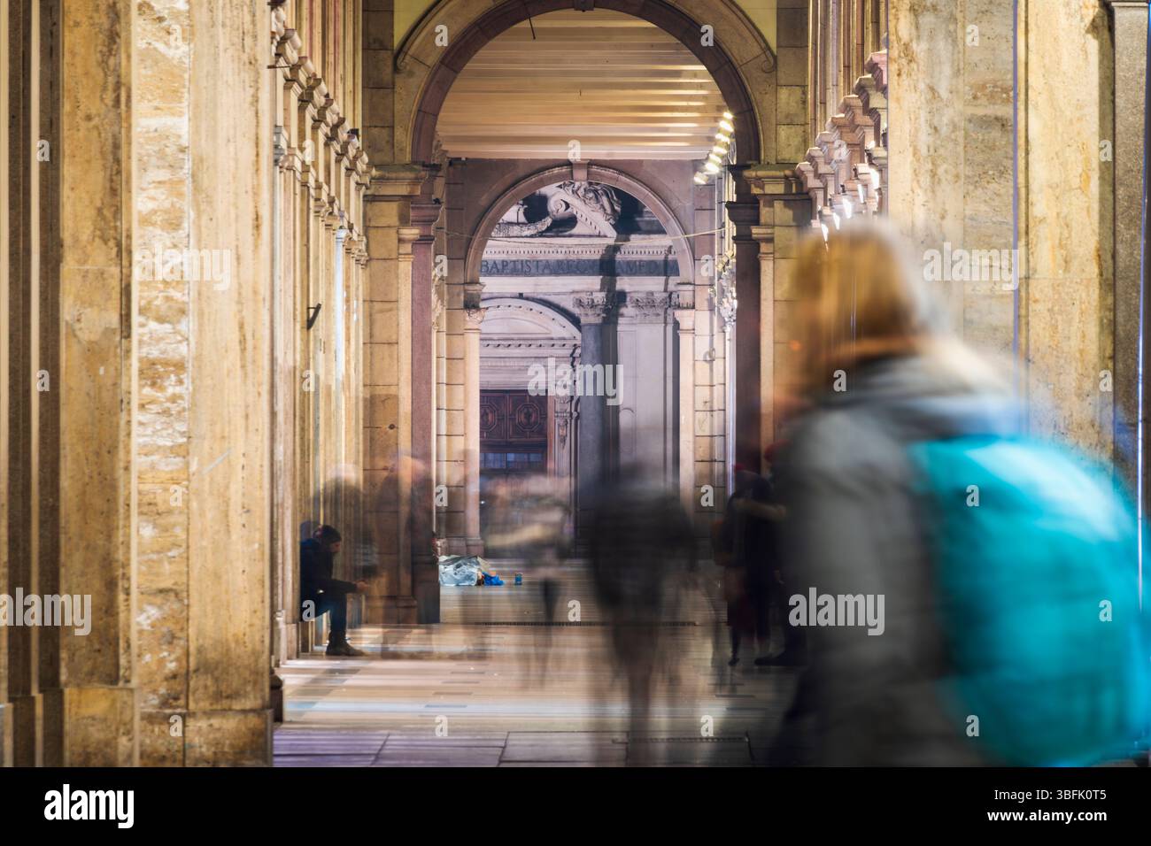 The via Roma porticos in Turin, the very center of the city Stock Photo ...