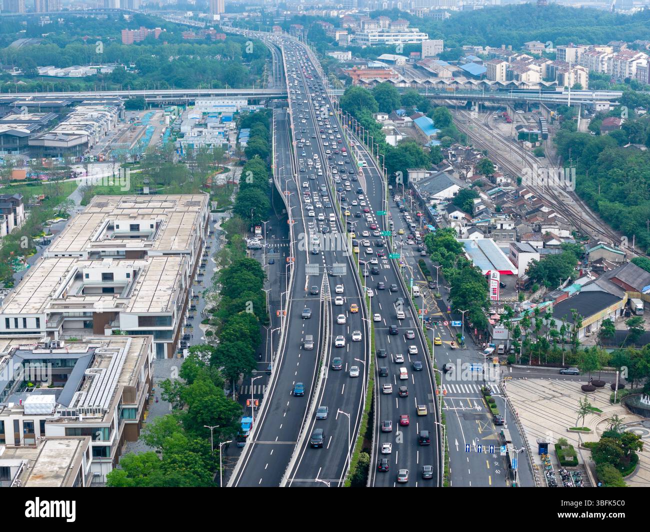 NANJING, CHINA - JUNE 2, 2025 - A large number of vehicles moving ...