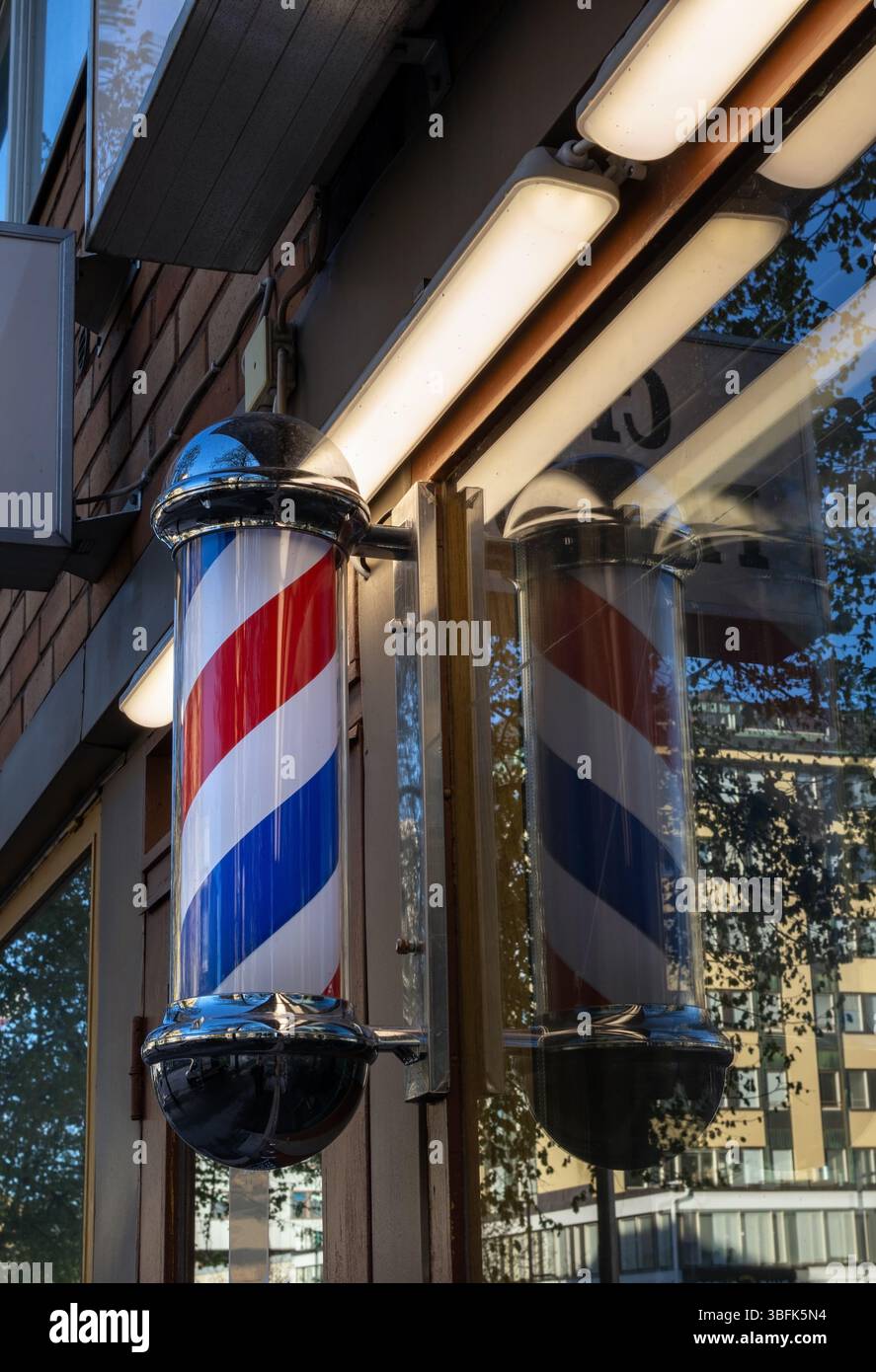 Old barber pole outside hi-res stock photography and images - Alamy