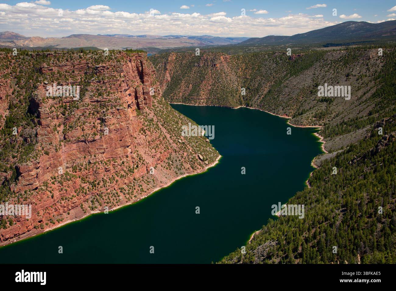 Flaming Gorge Reservoir from Canyon Rim Overlook, Flaming Gorge ...