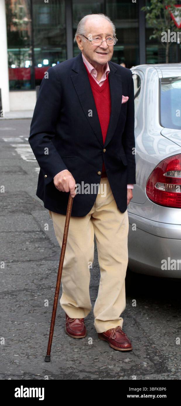 David Jacobs out and about in London - 30 October 2012 Stock Photo - Alamy