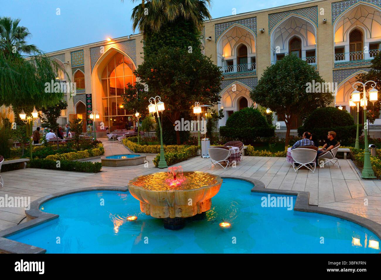 Moyen-Orient, Iran,Ispahan,l'hôtel Abassi / Abassi hotel in Isfahan ...