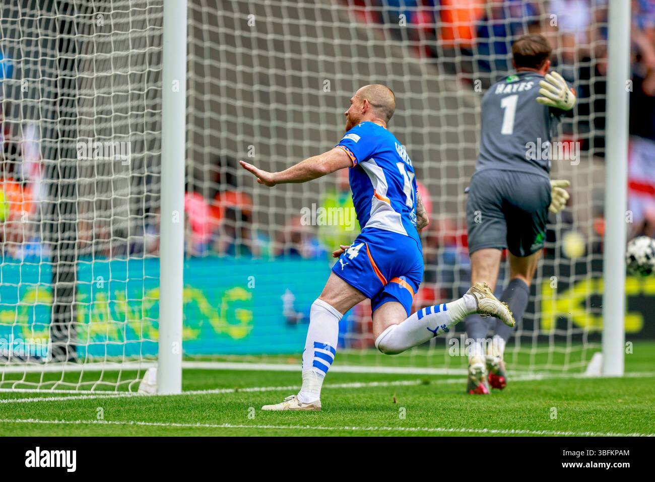 Joe Garner (14 Oldham Athletic) sores the Oldham Athletic penalty to ...